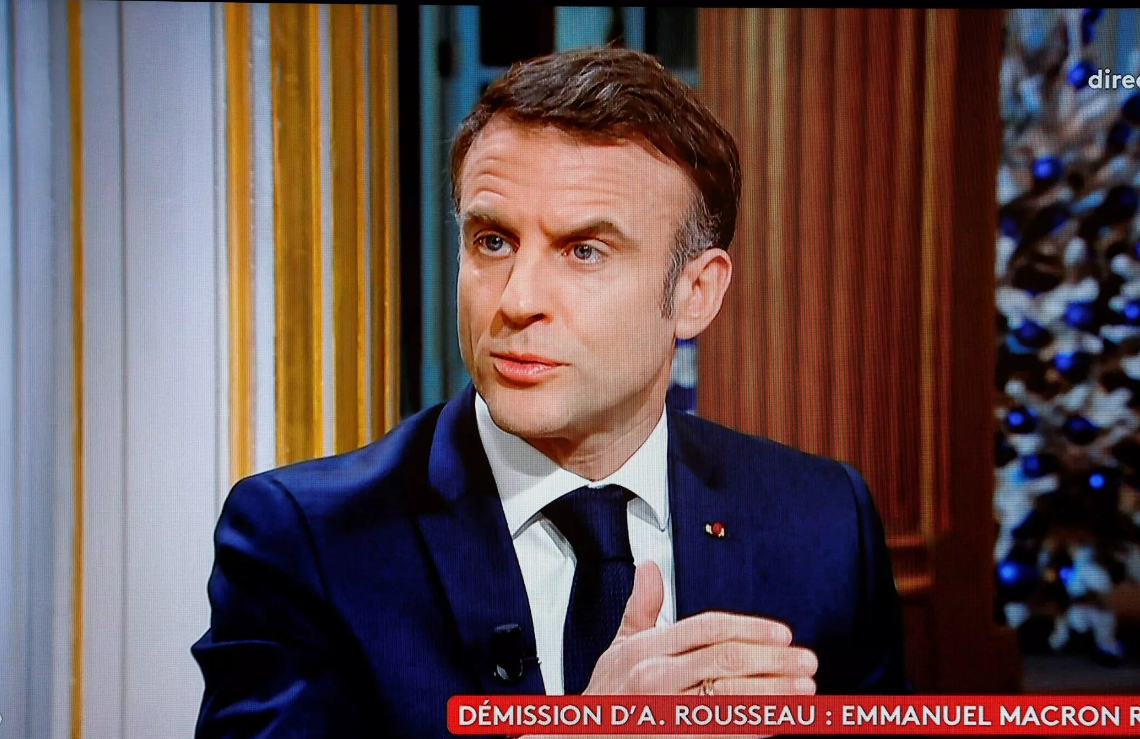 Loi Immigration Ce Quil Faut Retenir De Linterview Demmanuel Macron